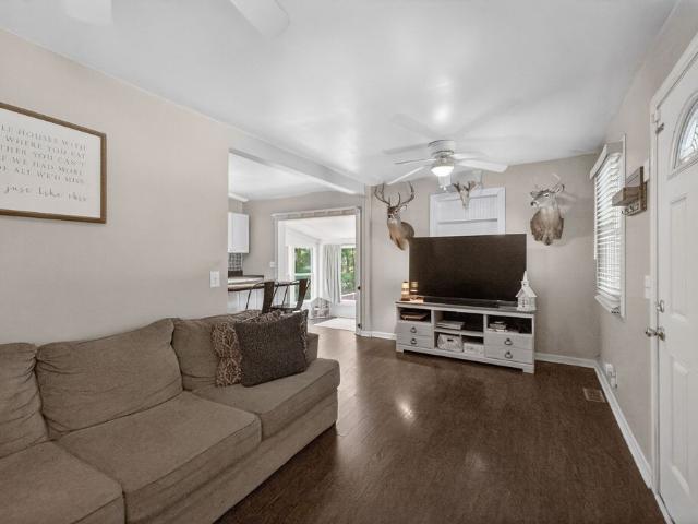 4976 Ridgetop Rd