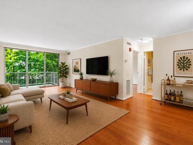4977 Battery Ln Unit 1 204, Bethesda, MD 20814