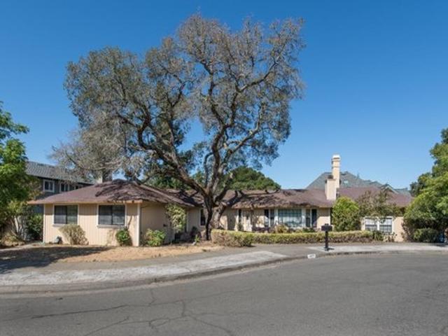 4977 Hoen Ave, Santa Rosa, CA 95405