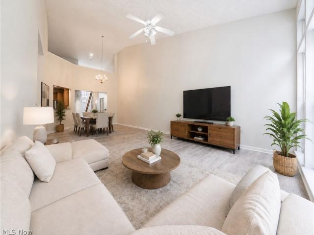 4977 Lake View Drive