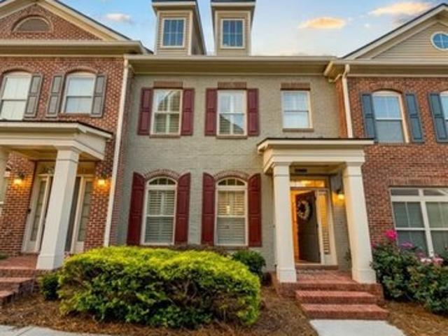 4977 Rosalie Rd, Alpharetta, GA 30022