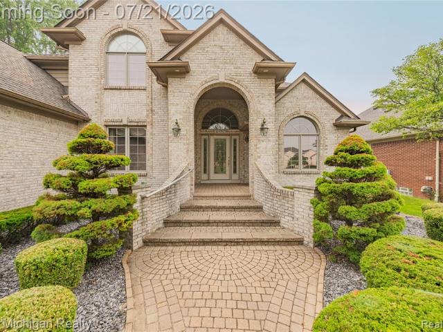 49787 Lakebridge Drive