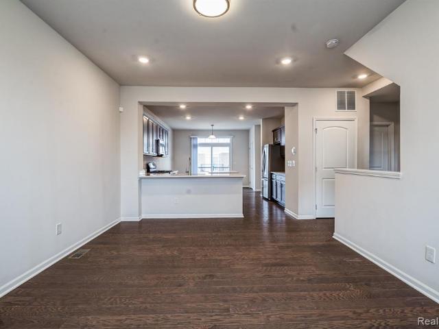 49791 lantern way