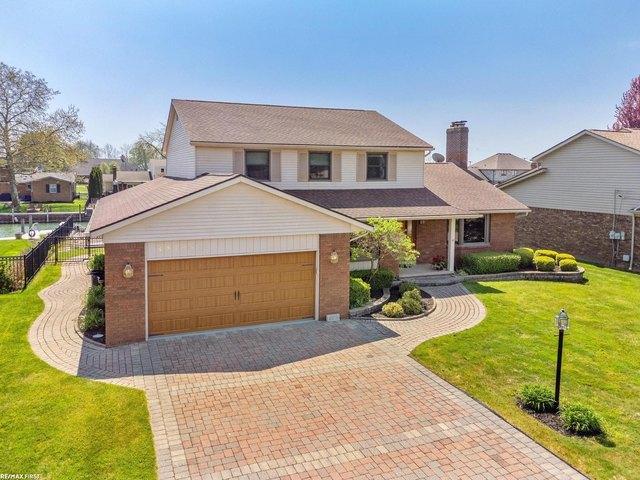 49708 Nautical Dr, Chesterfield, MI 48047