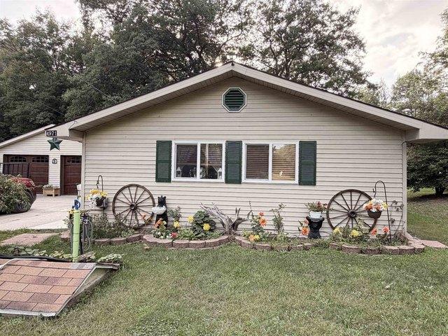 4971 N Westwood Dr, Harrison, MI 48625