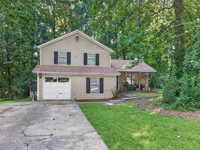 4971 Sugar Creek Dr, Sugar Hill, GA 30518