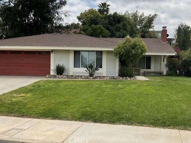 4972 Red Bluff Rd, Riverside, CA 92503