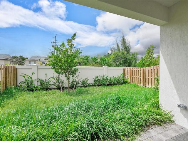 4973 Oakmont Dr, Unit 1, Fort Lauderdale, FL 33312 | MLS #F10555