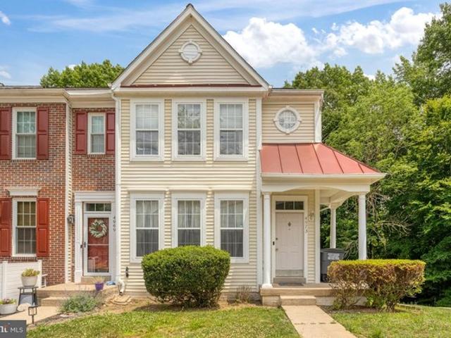 4973 Buena Vista Dr, Dumfries, VA 22025