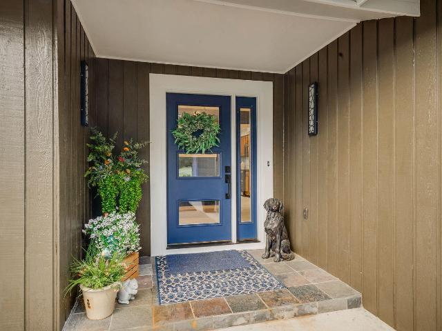 497 Canterbury Drive