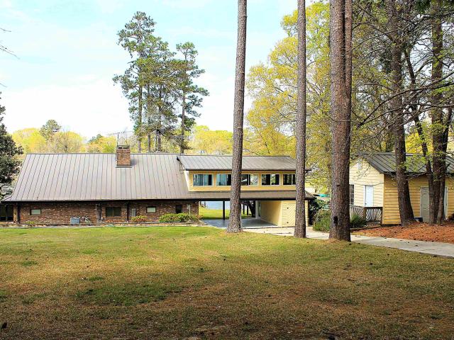 497 Circle H Woods Road