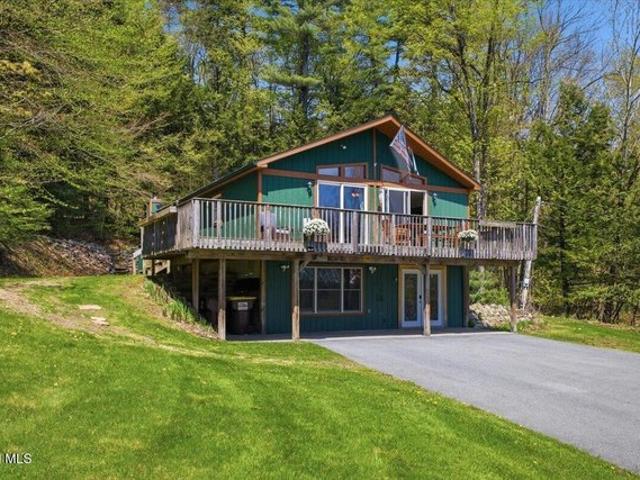 497 Hadlock Pond Rd, Fort Ann, NY 12827