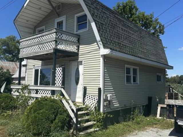 497 Lake Rd, Saint Albans Town, VT 05478