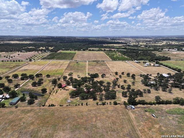 497 Luckenbach Rd