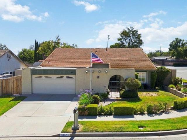 497 Mark Dr, Simi Valley, CA 93065