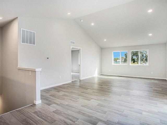 497 Mckinley Court