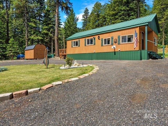 497 Micki Rd, Cascade, ID 83611