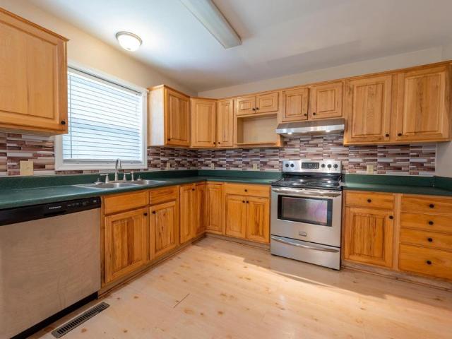 497 Sunset Dr