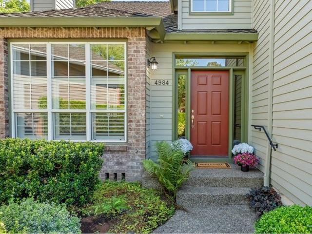 4984 Bilford Ln, Lake Oswego, OR 97035