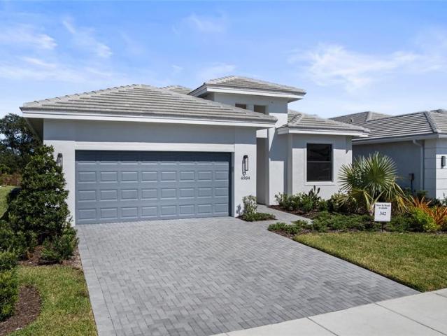 4984 Fairhope Cir, Lakewood Ranch, FL 34211 | MLS #W7884 | Compass