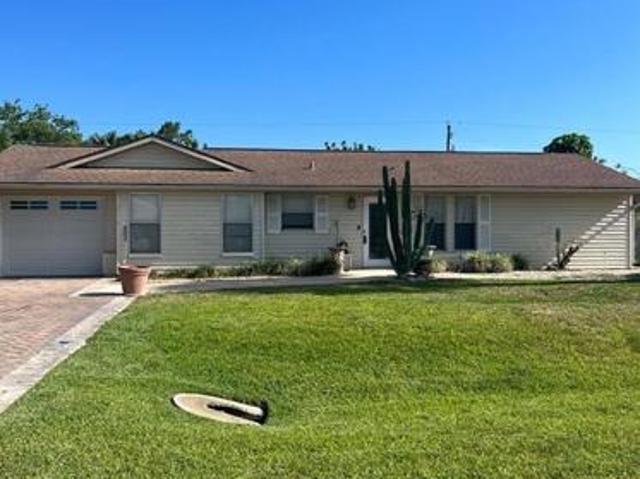 4984 17th Ave SW, Naples, FL 34116