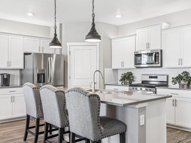 4985 CattleCross Lane