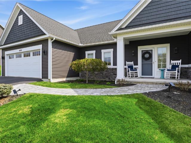 4986 W Ridge Run