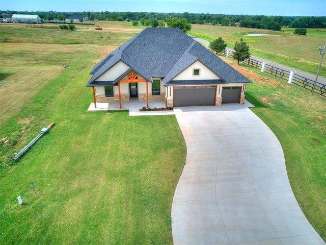 4988 Ranchero Dr, Edmond, OK 73025