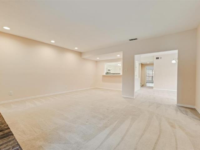 4988 Thunder Road