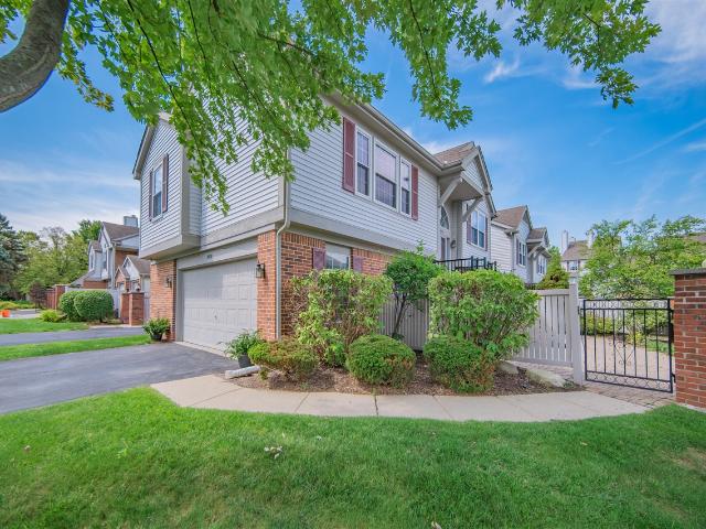 49800 Pointe Crossing