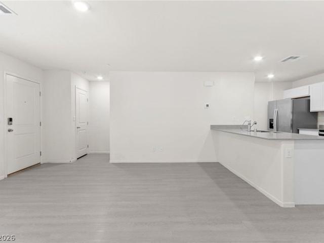 4981 Apple Mesa Ave, Las Vegas, NV 89139