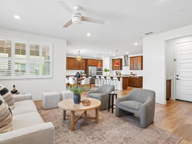 4981 Gold Rush Dr, Folsom, CA 95630 | MLS #226086
