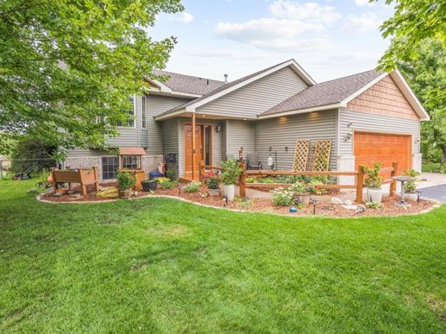 4983 Mitchell Rd, Big Lake, MN 55309