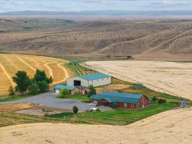 498 Corporation Rd, Hardin, MT 59034