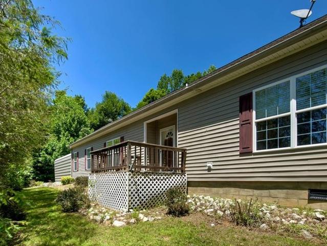 498 Broad Branch Rd, Bakersville, NC 28705
