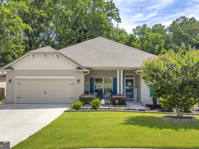 498 Brooks Village Dr, Pendergrass, GA 30567