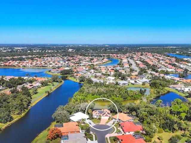 498 Buttonbush Ln, Venice, FL 34293 | MLS #N6144 | Compass