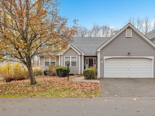 498 Elk Run Unit 498, Shelton, CT 06484