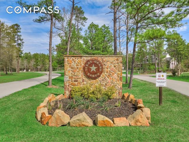 498 Lonestar Rd, Huntsville, TX