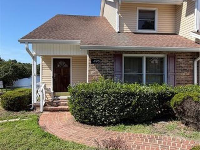 498 Lands End Rd, Fayetteville, NC 28314