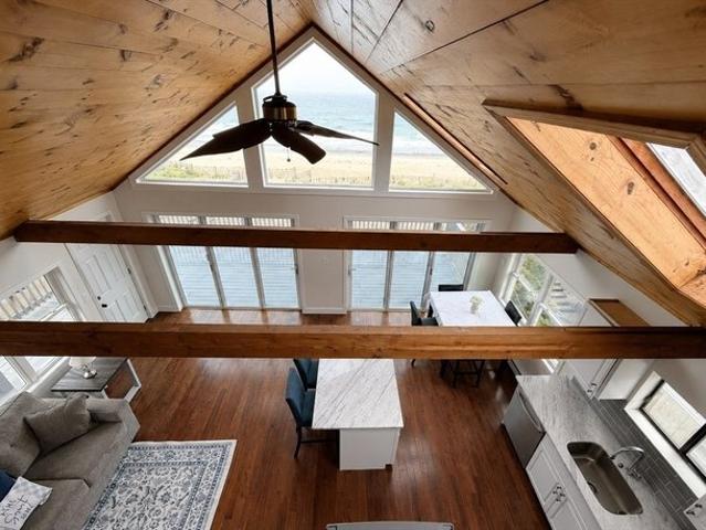498 North End Blvd Unit 3, Salisbury, MA 01952
