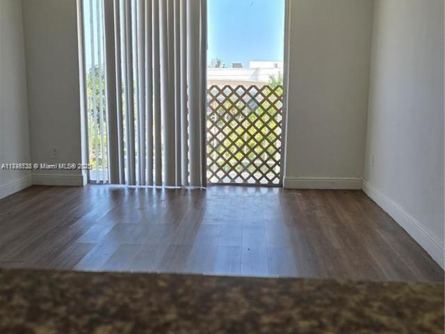 498 NW 165th St, Unit D407, Miami, FL 33169 | MLS #A11838
