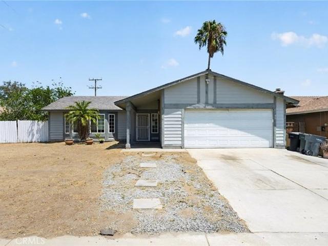 498 Serrana Rd, Perris, CA 92570