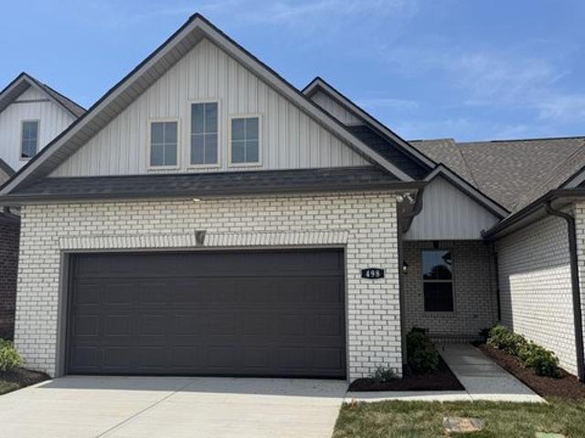 498 W Foxrun, Springfield, TN 37172
