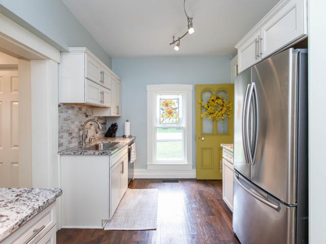 498 W Main Street