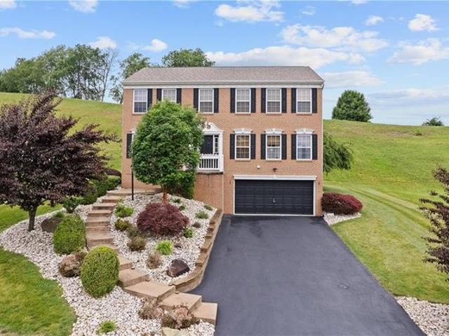 498 W Spring Grove Blvd, Belle Vernon, PA 15012