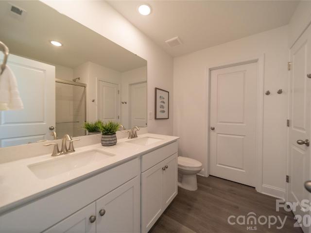 4994 Twin River Dr, Denver, NC 28037 | MLS #4362