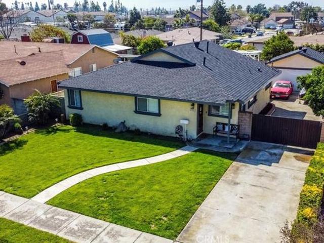 4995 Canoga St, Montclair, CA 91763