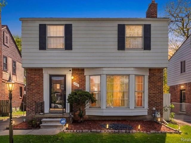 4995 Hillcrest St, Detroit, MI 48236