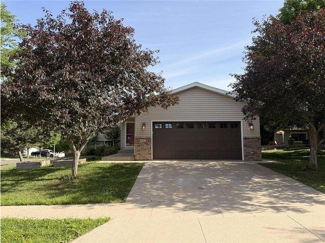 4997 Gem Ln NW, Rochester, MN 55901